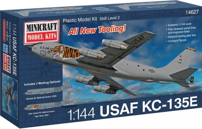 USAF KC-135E - MINICRAFT 1/144 – bassin-maquette
