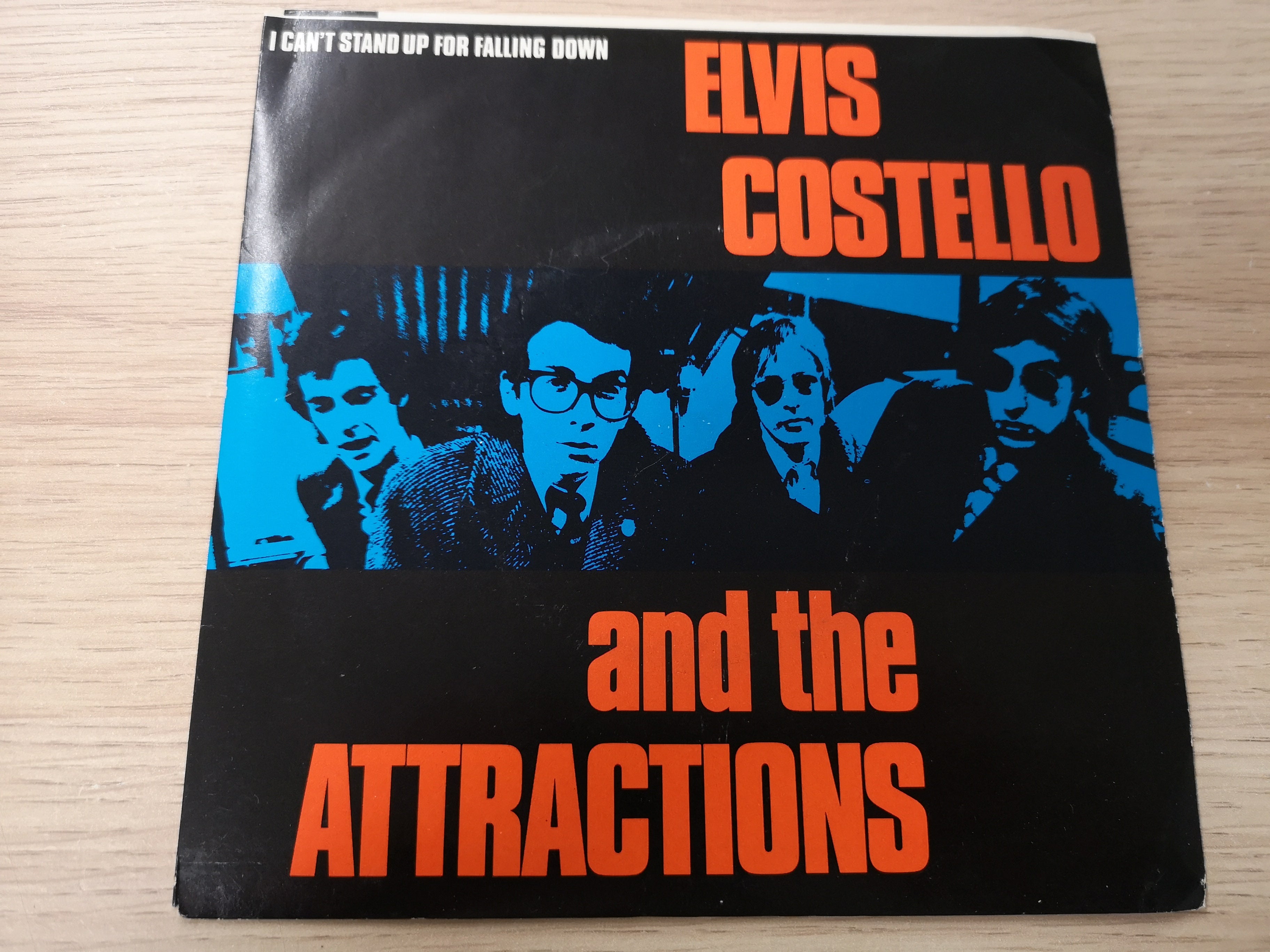 Elvis Costello & The Attractions "I Can't Stand Up for Falling Down" O ...