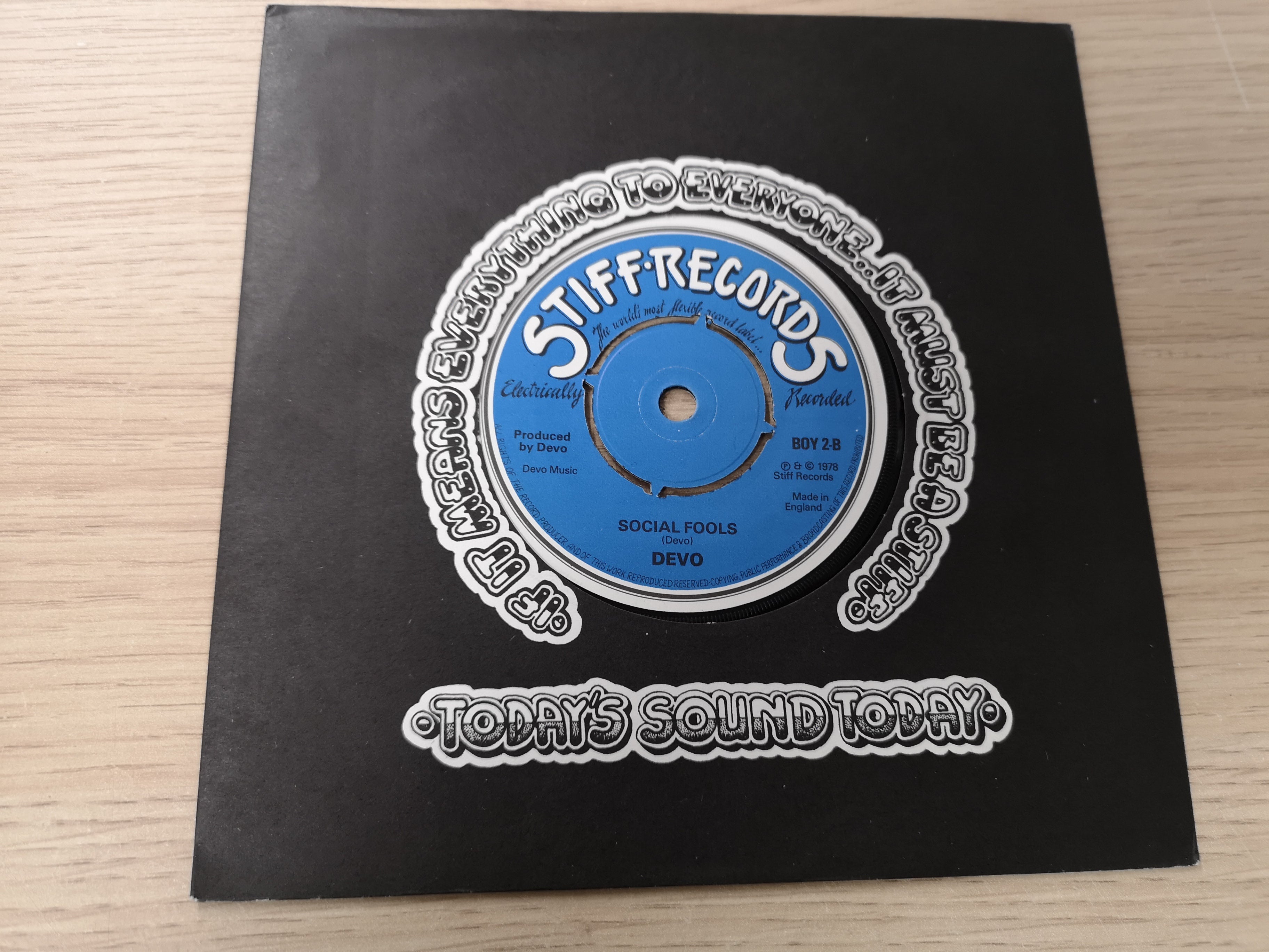 Devo "Be Stiff" Orig UK 1978 M- (7" Single) – bassin-maquette