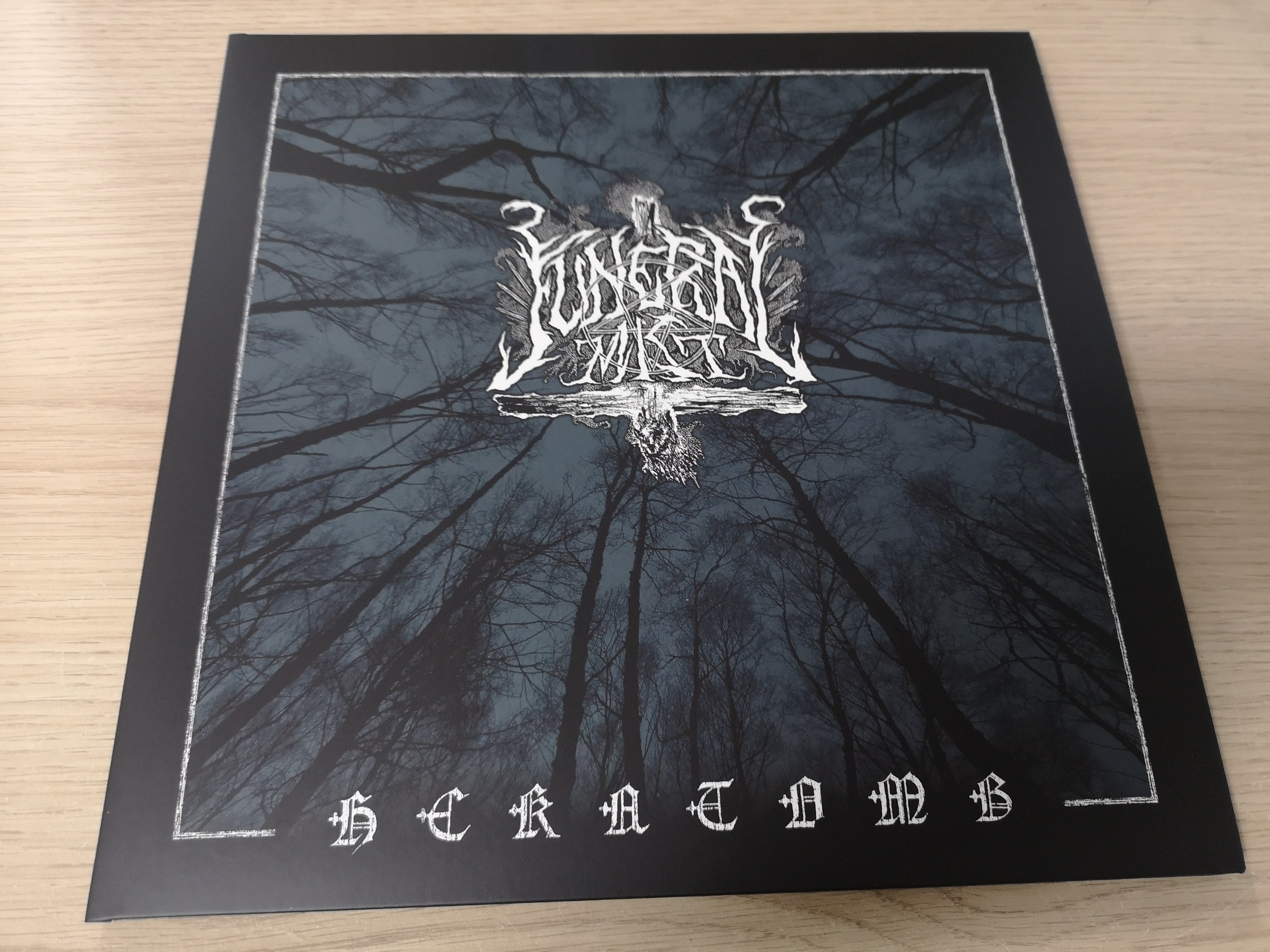Funeral Mist "Hekatomb" Mint/New France 2018 – bassin-maquette