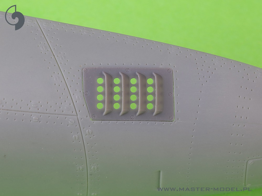 P-51 Mustang - carburator air filter cover - RAF louvred type - versio ...